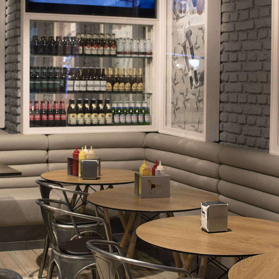 El Perro Sports Bar